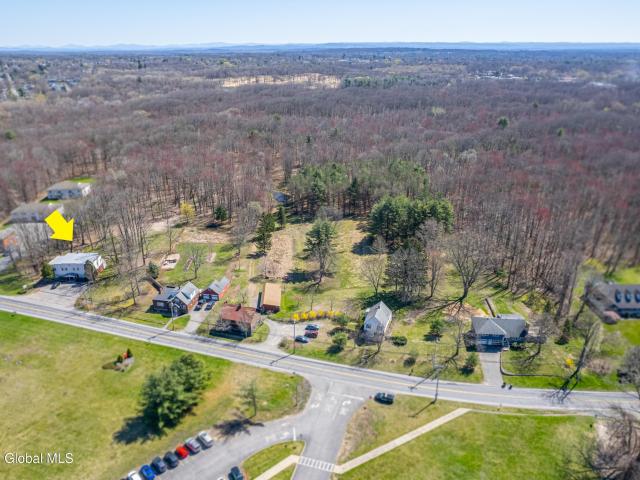 912 936 Kings Road