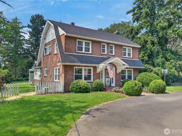 912 Cherry Lane