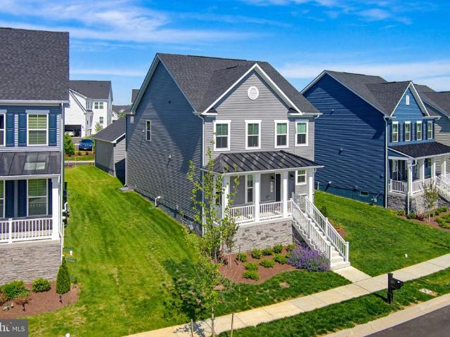 912 Clarendon Farm Lane