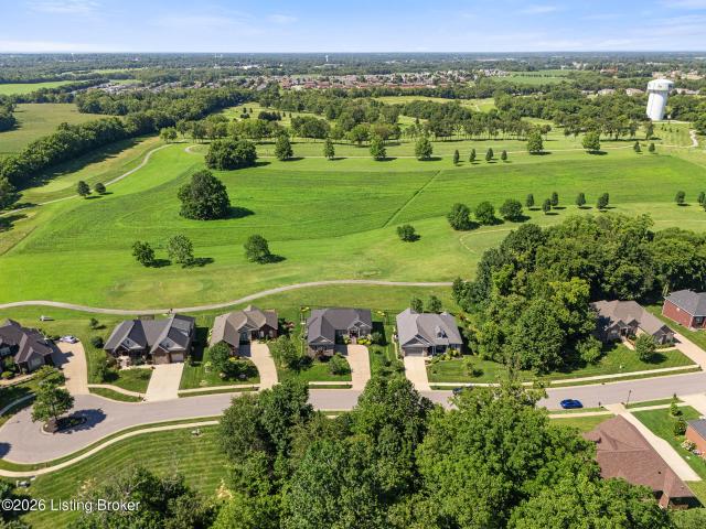 912 Abingdon Ln