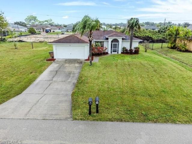912 Allman Ave, Lehigh Acres, FL 33971