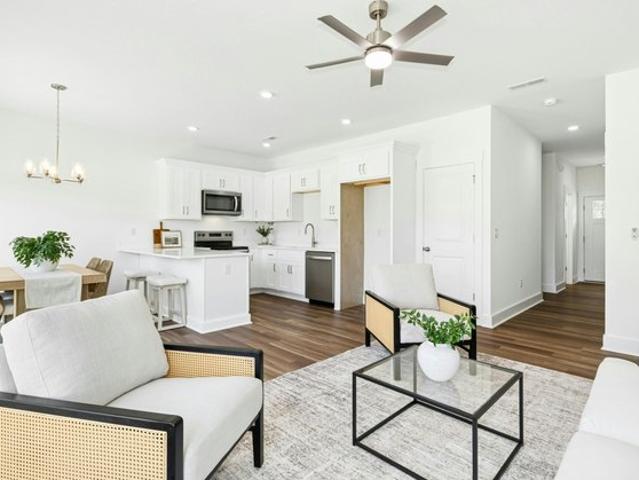 912 Butler Dr, Erwin, NC 28339