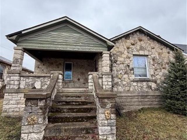 912 Buckeye St, North Vernon, IN 47265