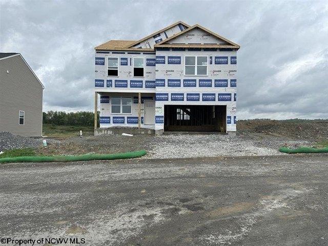 912 Bunker Ct, Maidsville, WV 26541