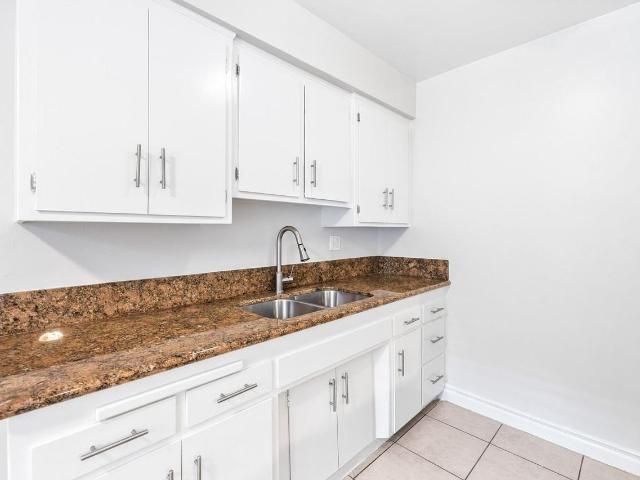 912 Gladys Avenue 2 Bedroom Apartment for Rent at 912 Gladys Ave, Long Beach, CA 90804 Eastside