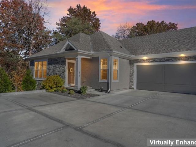912 E 110th Ter, Kansas City, MO 64131 | MLS #2610 | Compass