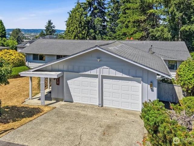 912 E Cherry Hill St, Kent, WA 98030