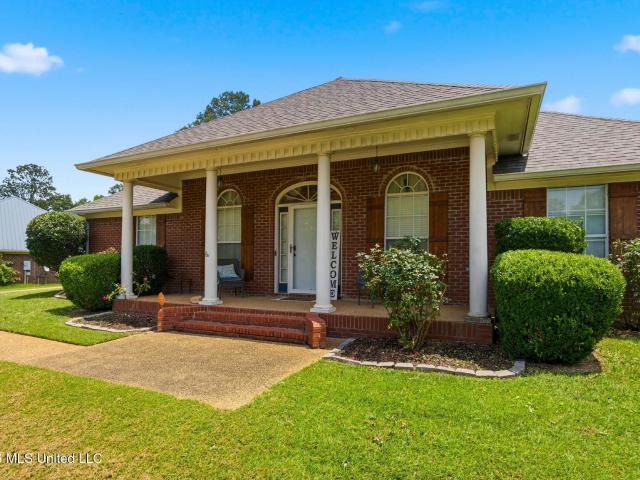 912 Eagles Nest Drive