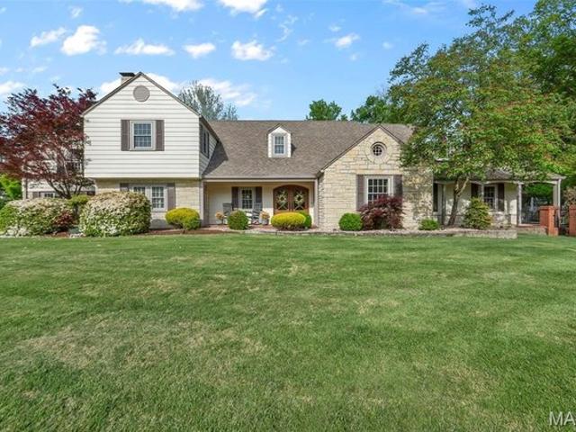 912 Karau Ln, Cape Girardeau, MO 63701