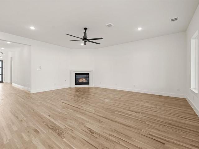 912 Highlands Ave, Aledo, TX 76008 | MLS #21255