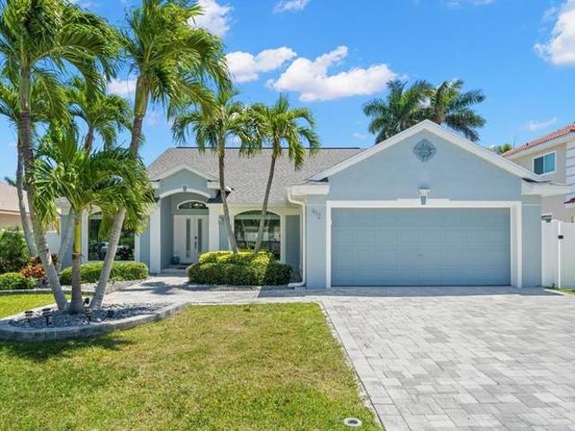 912 Landmark Circle S, Saint Petersburg, FL 33715
