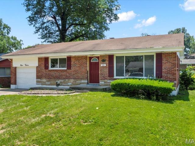 912 Lebon Dr, St. Louis, MO 63137 | MLS #25066 | Compass
