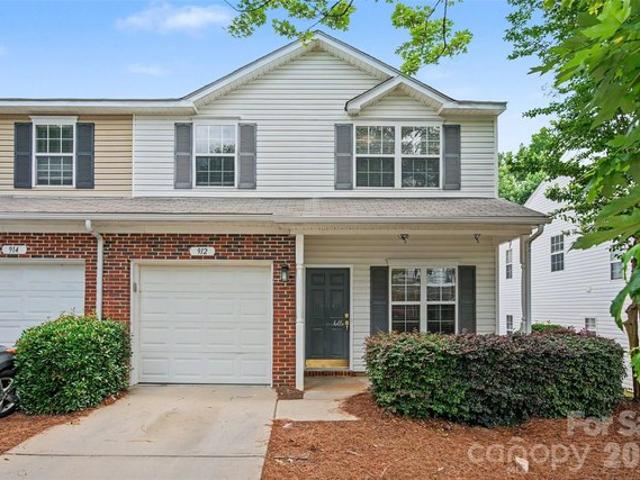 912 Little Creek Dr, Fort Mill, SC 29715