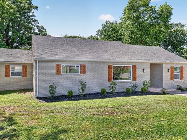 912 Livingston St, Old Hickory, TN 37138
