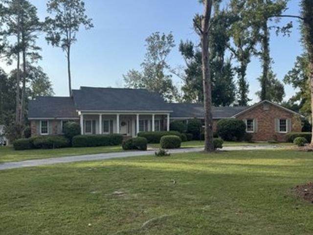 912 S Lakeshore Dr, Valdosta, GA 31605