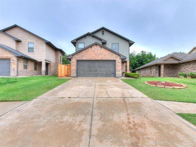 912 Saint Cecil, Moore, OK 73160