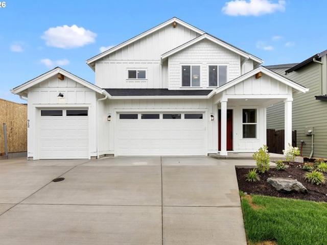 912 SE 35th St, Battle Ground, WA 98604