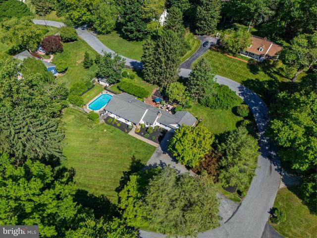 912 Springwood Drive