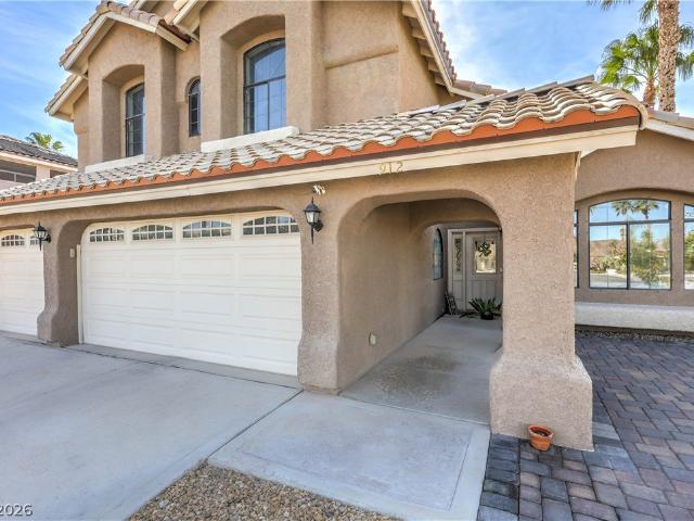 912 Primrose Ln, Henderson, NV 89011 | MLS #2759 | Compass