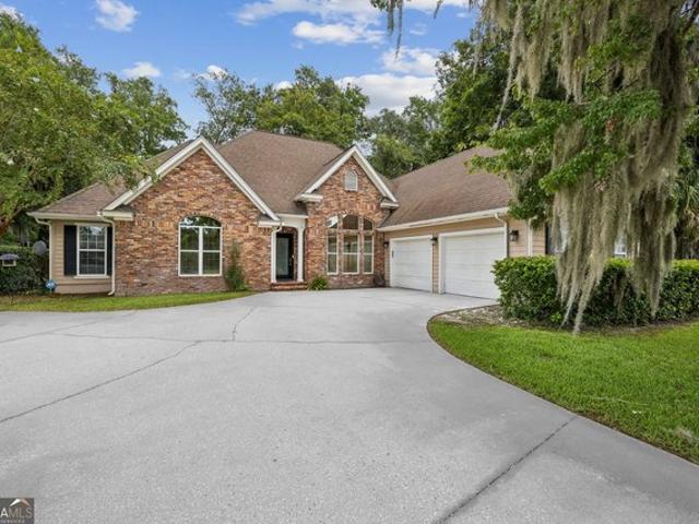 912 Riverview Dr E, Saint Marys, GA 31558
