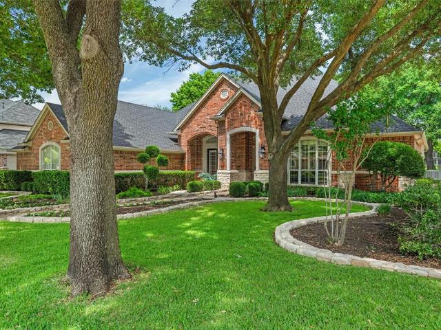 912 Walnut Falls Circle