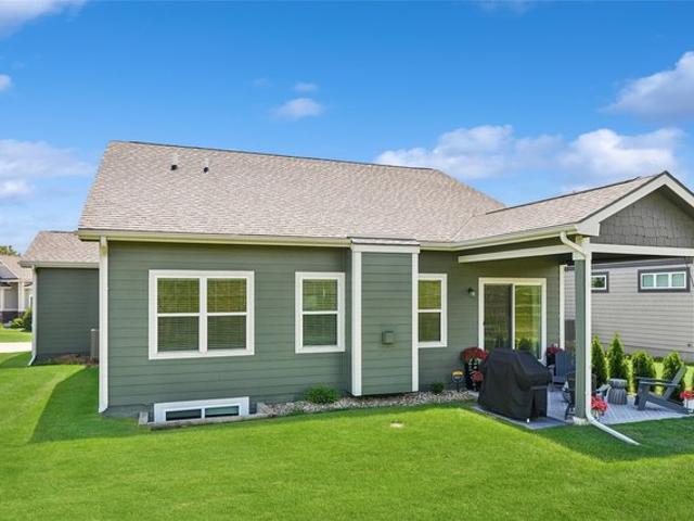 9135 Jamison Dr, West Des Moines, IA 50266