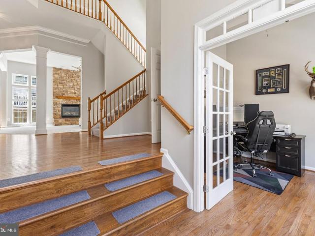 9136 Lake Parcel Drive