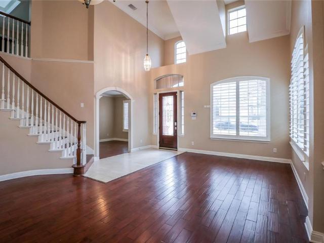 9130 Bottlebrush Lane