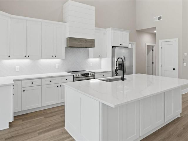 9130 Lisa Circle