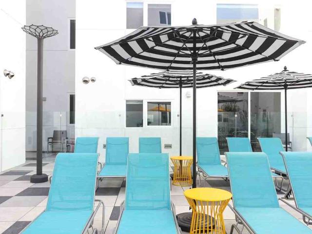 9131 Darby Avenue 3 Bedroom Apartment for Rent at 9131 Darby Ave, Los Angeles, CA 91325 Northridge