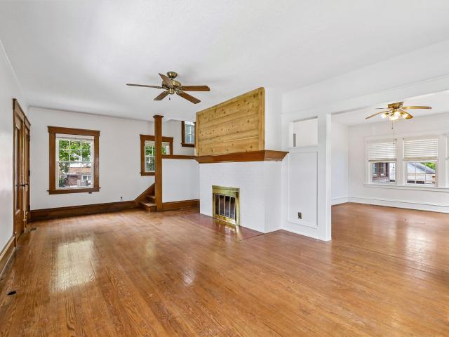 913 29th Street