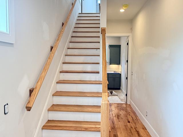 913 33rd Ave N, Unit B, Nashville, TN 37209 | MLS #3165 | Compass