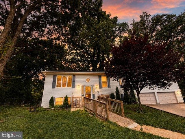 913 Country Ter, Severna Park, MD 21146