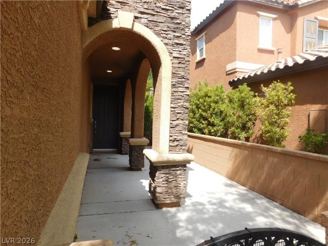 913 Ambrosia Drive
