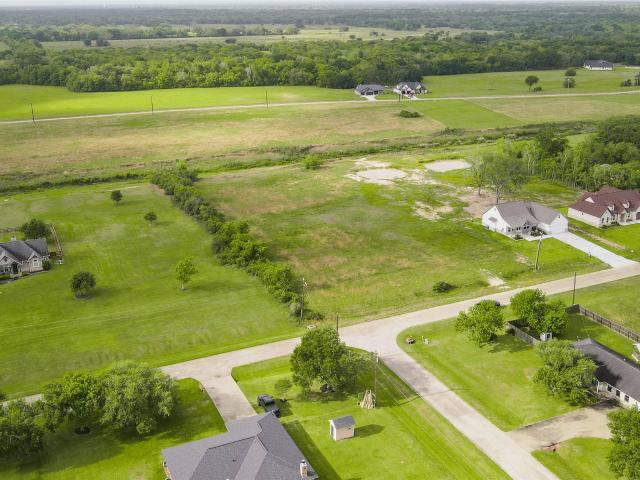 913 Buffalo Trail