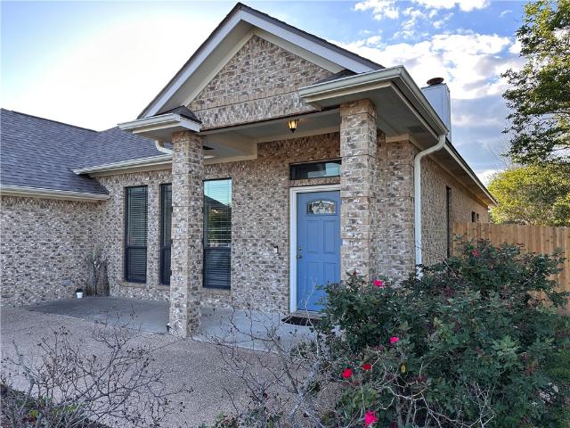 913 Delrey Drive