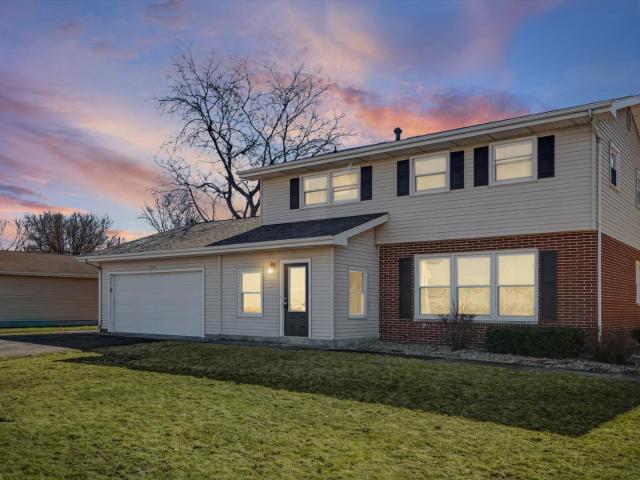 913 E 1st St, Gibson City, IL 60936 | MLS #12566