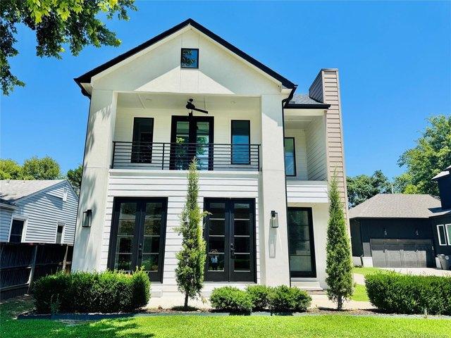 913 E 37th St S, Tulsa, OK 74105