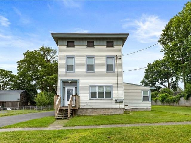 913 Kellogg Ave, Utica, NY 13502