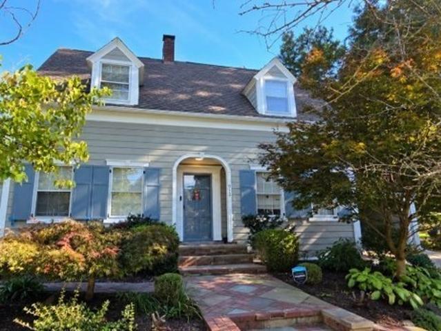 913 Home Cir, Salem, OH 44460