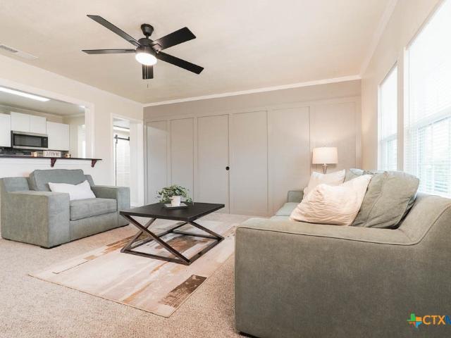913 Hander Lane