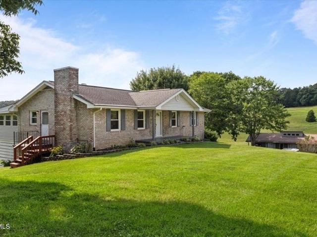 913 Ithaca St, Mount Carmel, TN 37645
