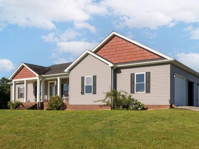 913 Jr Ln, Clay, KY 42404