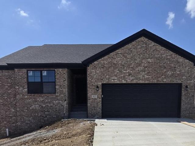 913 Olympic Ct, Richmond, KY 40475