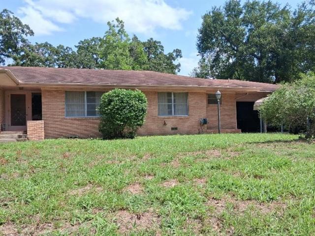 913 Lazy Lane