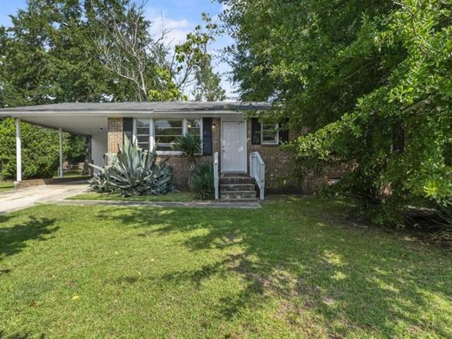 913 Mitchell Dr, Camden, SC 29020