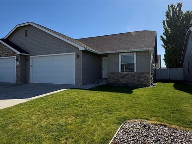 913 S 90th Ave Unit 2, Yakima, WA 98908