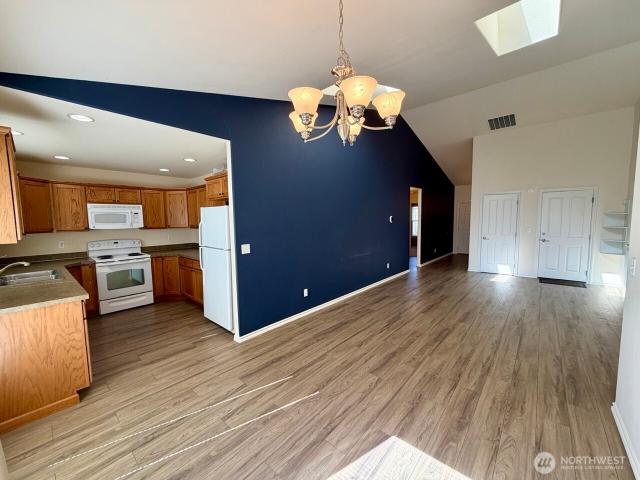 913 S 90th Avenue # 2