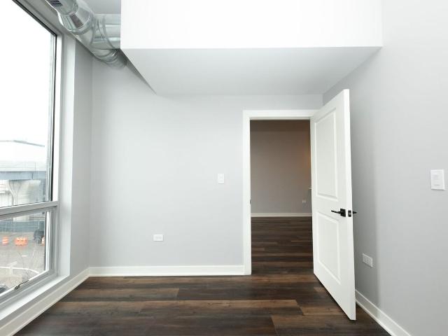 913 School 1 Bedroom Apartment for Rent at 913 W School St, Chicago, IL 60657 Lakeview