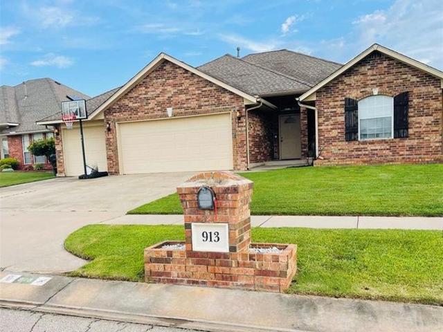 913 SW 38th St, Oklahoma City, OK 73160